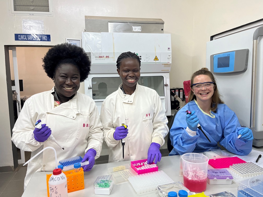 VAC086 Trial: Sarah sets up laboratory and conducts training at Fajara ...